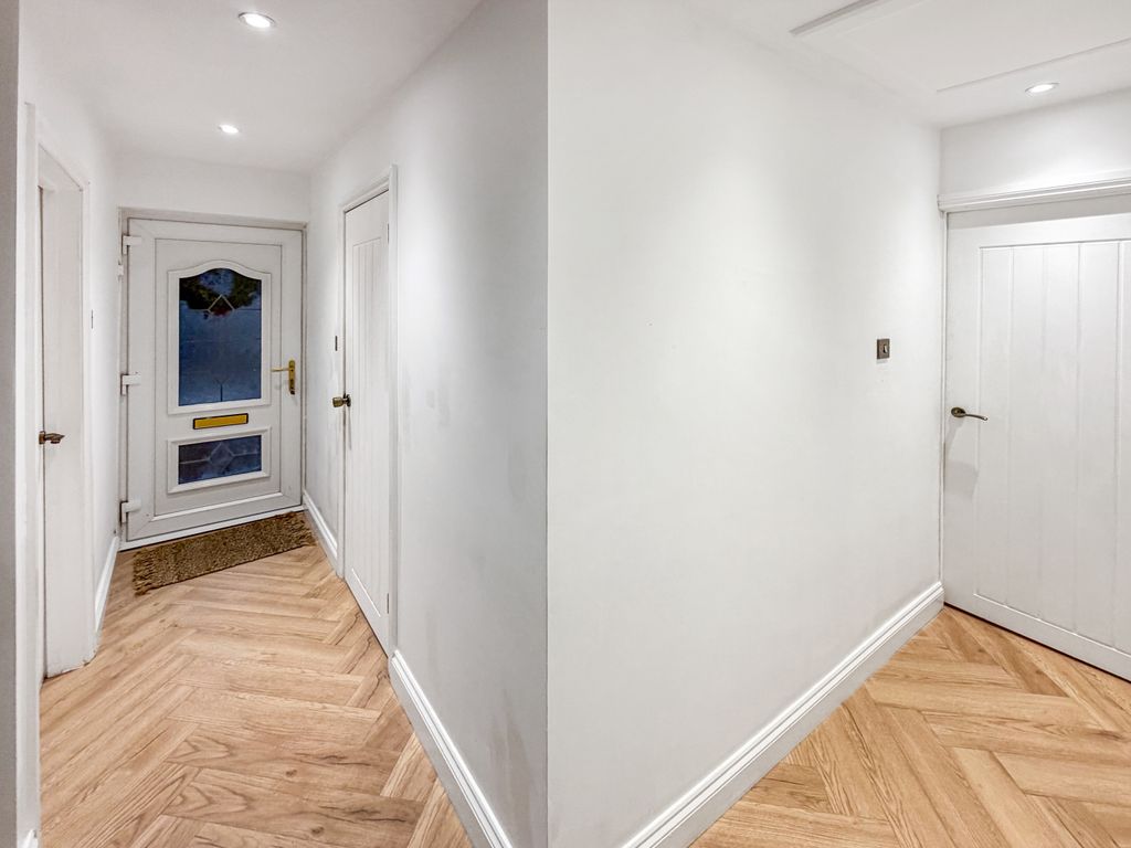 Pennant Road, Llanelli SA14, 3 bed detached bungalow for sale, £245,000 ...