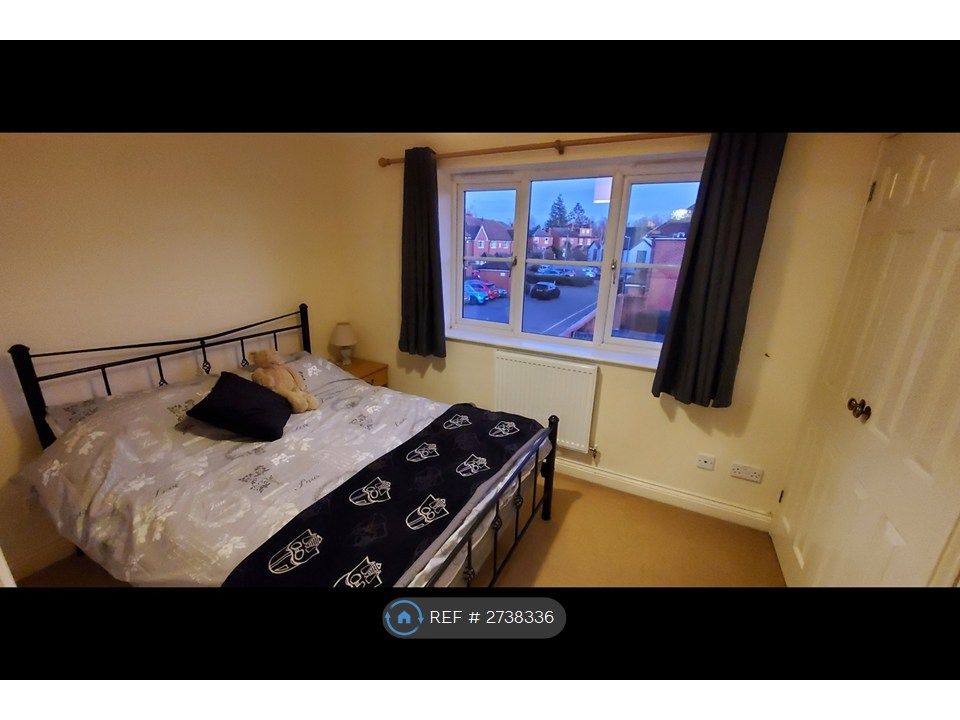 Denmark Street, Wokingham RG40, 2 bed end terrace house to rent, £1,700 ...