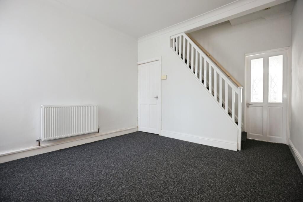 Longford Road, Coventry CV6, 2 bed property to rent, £1,000 pcm ...