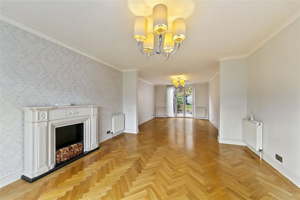 Ullswater Crescent, London SW15, 4 bed semi-detached house to rent, £4,000 pcm | PrimeLocation