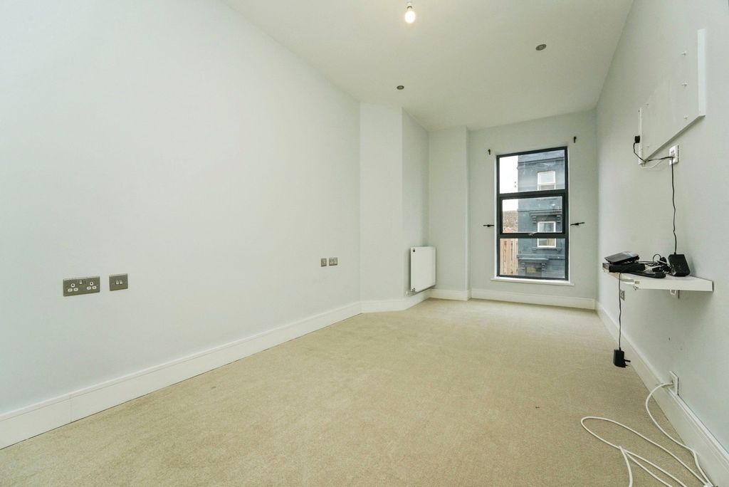 Park Road, Gloucester, Gloucestershire GL1, 2 bed flat for sale, £ ...