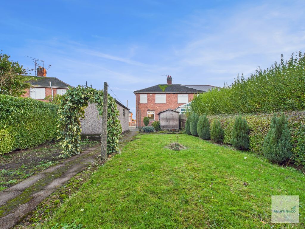 Beauvale Crescent, Hucknall NG15, 3 bed semi-detached house for sale, £ ...