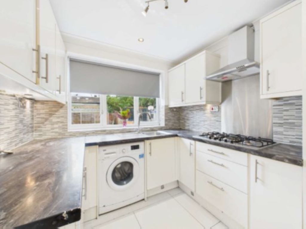 Broadmark Road, Slough SL2, 3 bed terraced house for sale, £475,000 ...