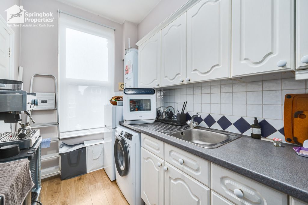 56 The Avenue, Surbiton, Kingston Upon Thames, London The Metropolis ...