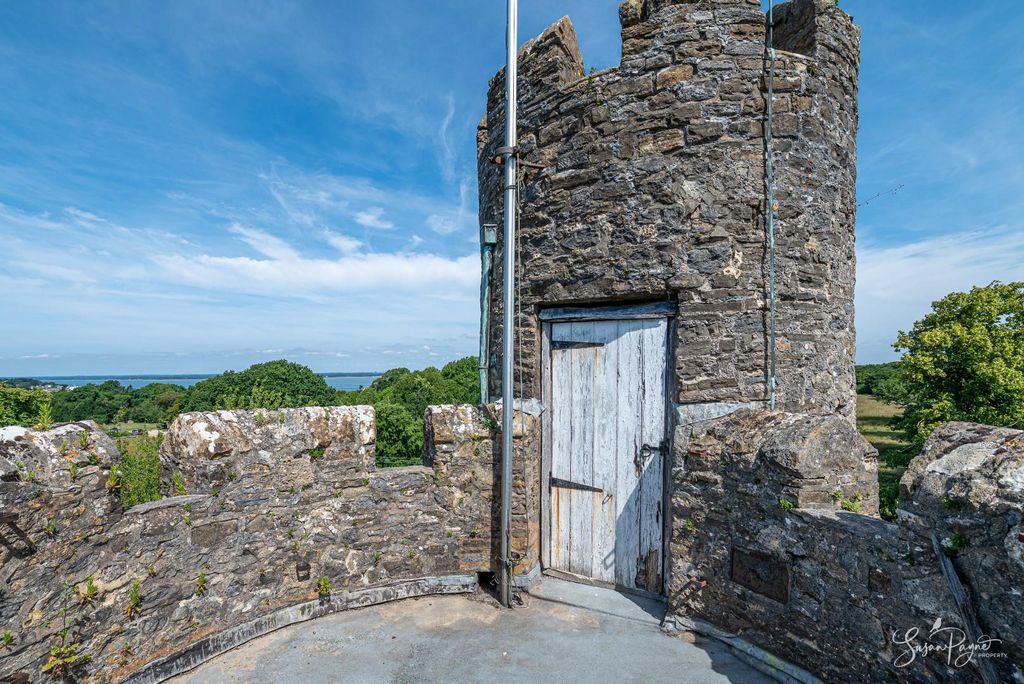 Fort Norris, Millfield Avenue, East Cowes PO32, 4 bed detached house ...