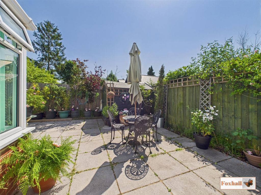 Cauldwell Hall Road, Ipswich IP4, 2 bed detached bungalow for sale, £ ...