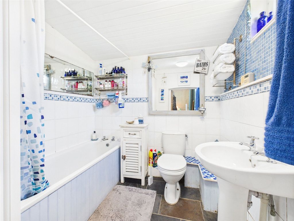 Chilsworthy, Holsworthy, Devon EX22, 2 bed bungalow for sale, £325,000 ...