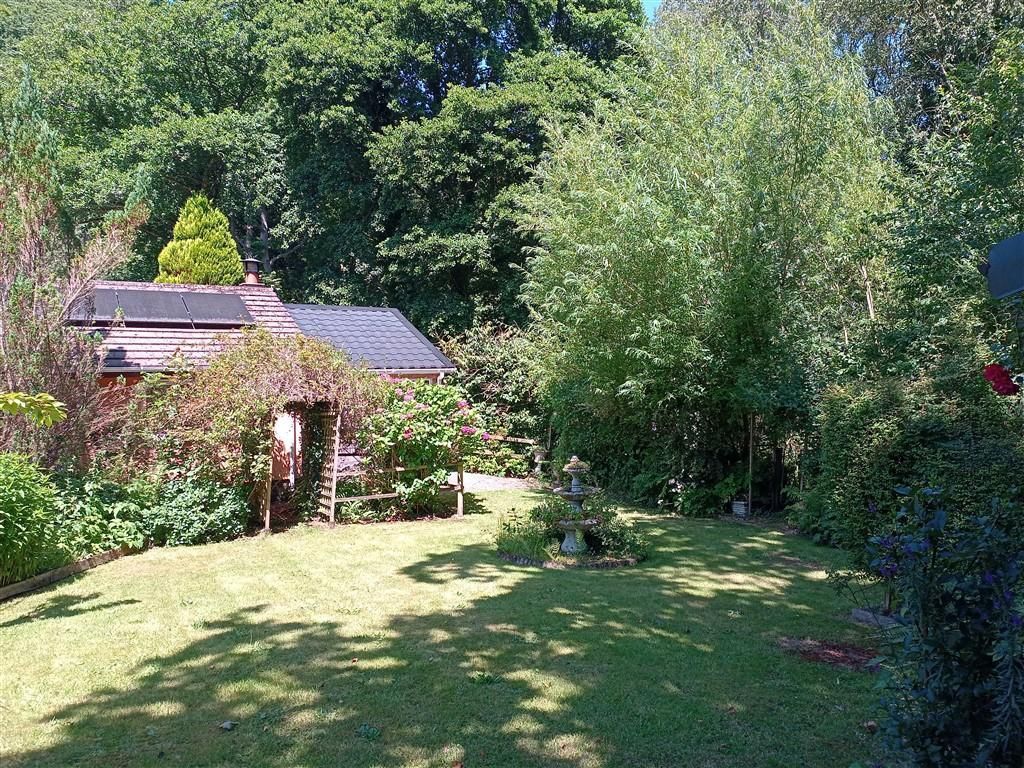 Unmarked Road, Drefach Felindre, Carmarthenshire SA44, 2 bed detached ...