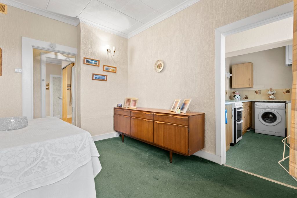 Loan, Mauchline KA5, 3 bed flat for sale, £75,000 | PrimeLocation