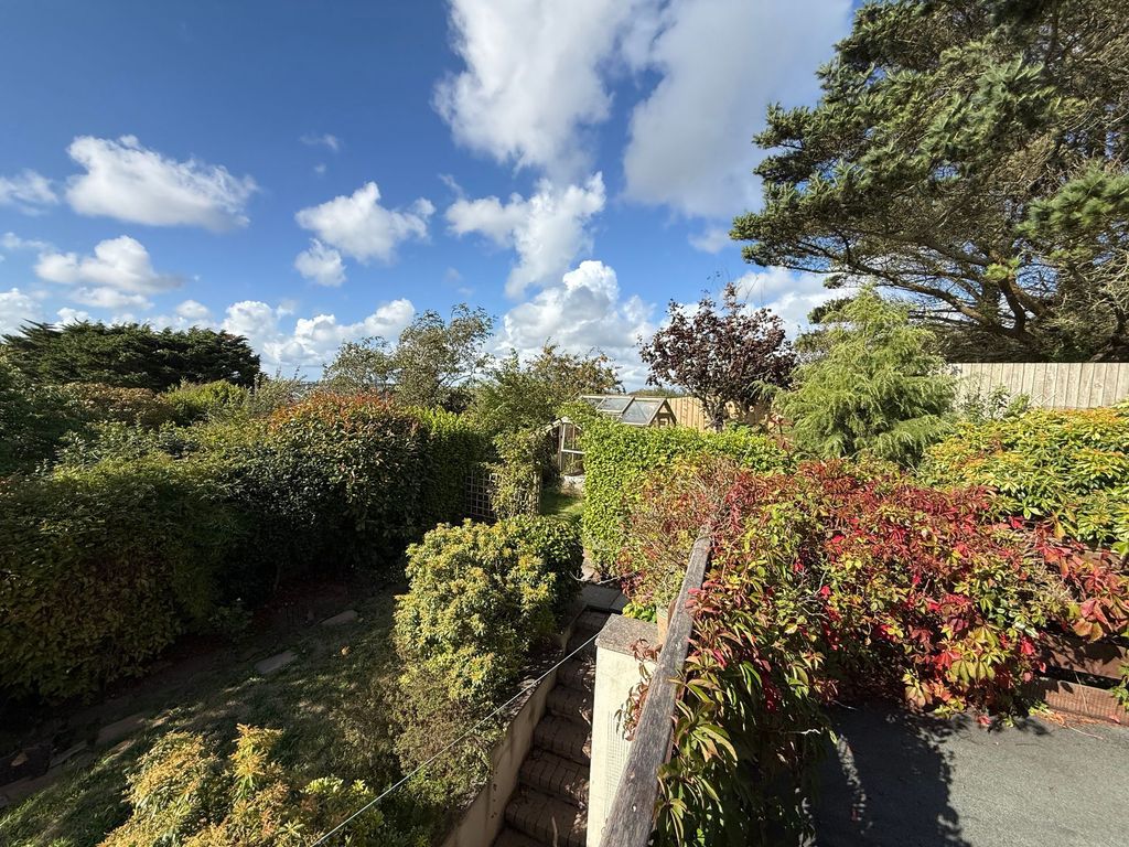 Tredynas Road, Falmouth TR11, 4 bed detached house for sale, £1,000,000 ...