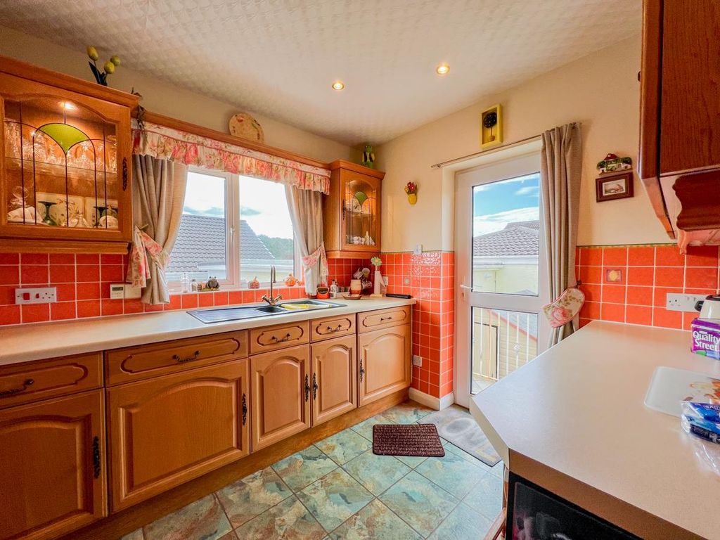 13 Harcroft Avenue, Saddlestone, Douglas IM2, 4 bed detached bungalow ...