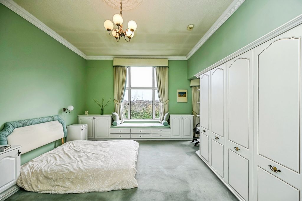 Mossley Hill Drive, Liverpool, Merseyside L17, 2 bed flat for sale, £ ...