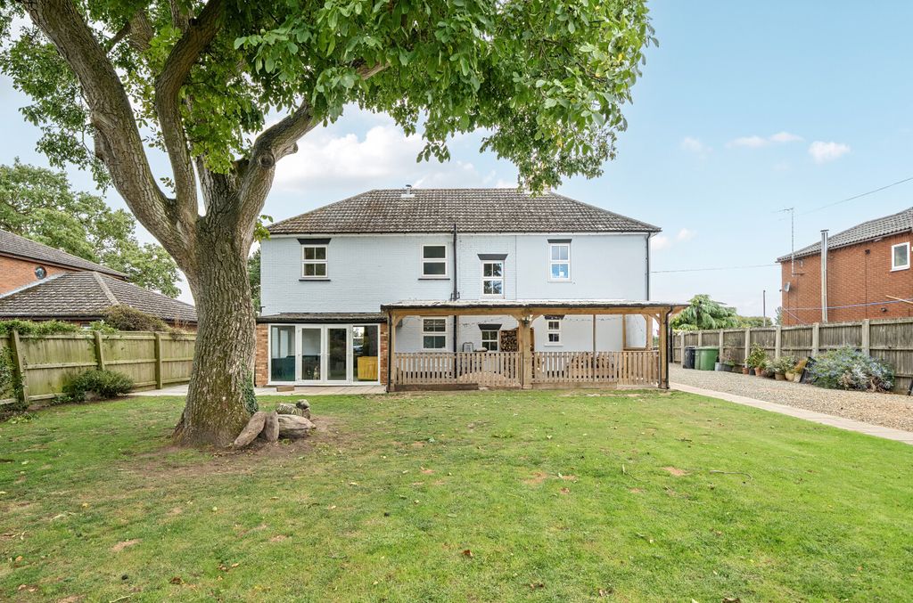 Croft Road, Upwell, Wisbech PE14, 5 bed detached house for sale, £ ...
