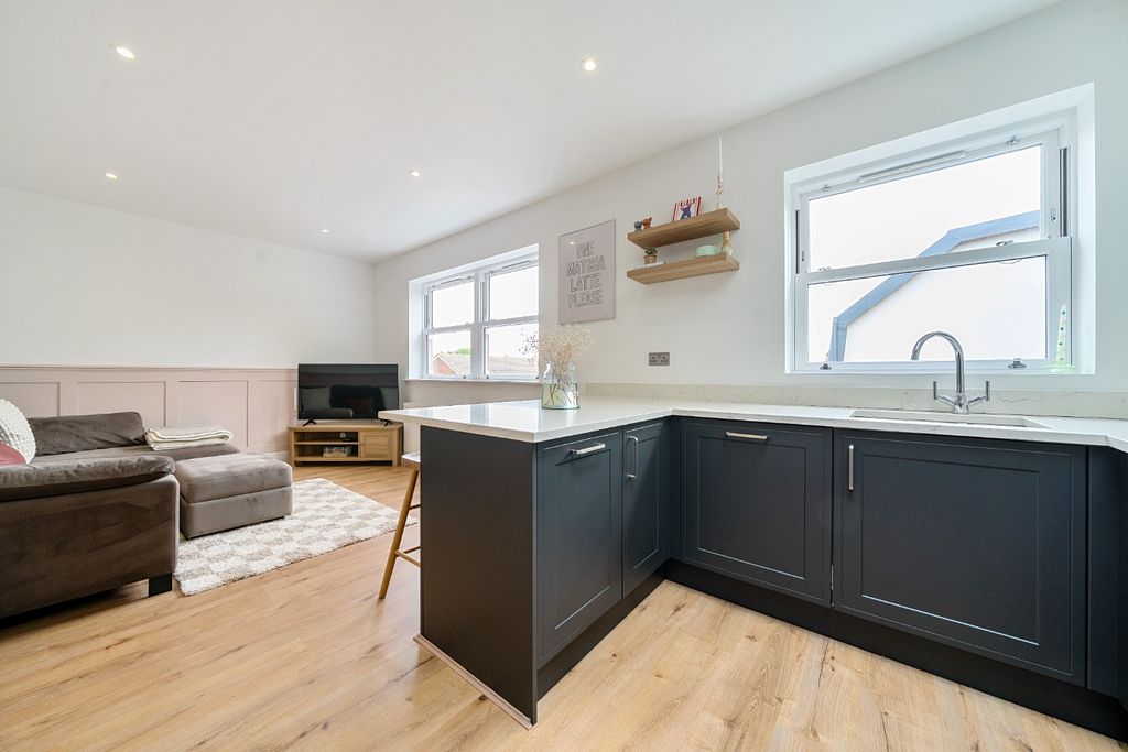 Crombie House, Hatherley Road, Sidcup DA14, 2 bed flat for sale, £ ...