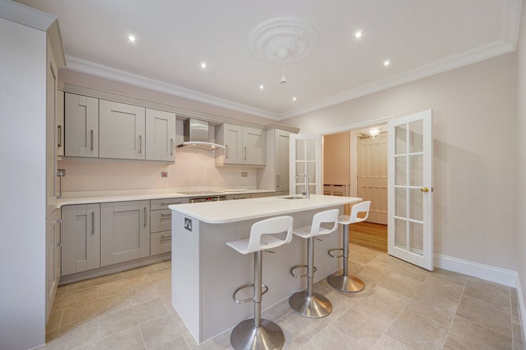Eshton Hall, Skipton, North Yorkshire BD23, 2 bed flat for sale, £ ...