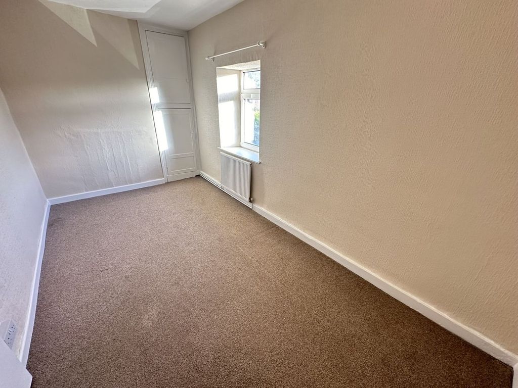 Llanfaes, Brecon LD3, 2 bed property to rent, £650 pcm | PrimeLocation