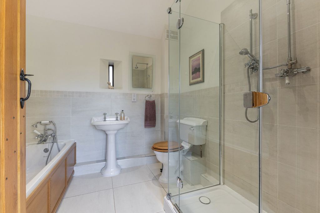 Duncton Common, Duncton, Petworth, West Sussex GU28, 3 bed detached ...