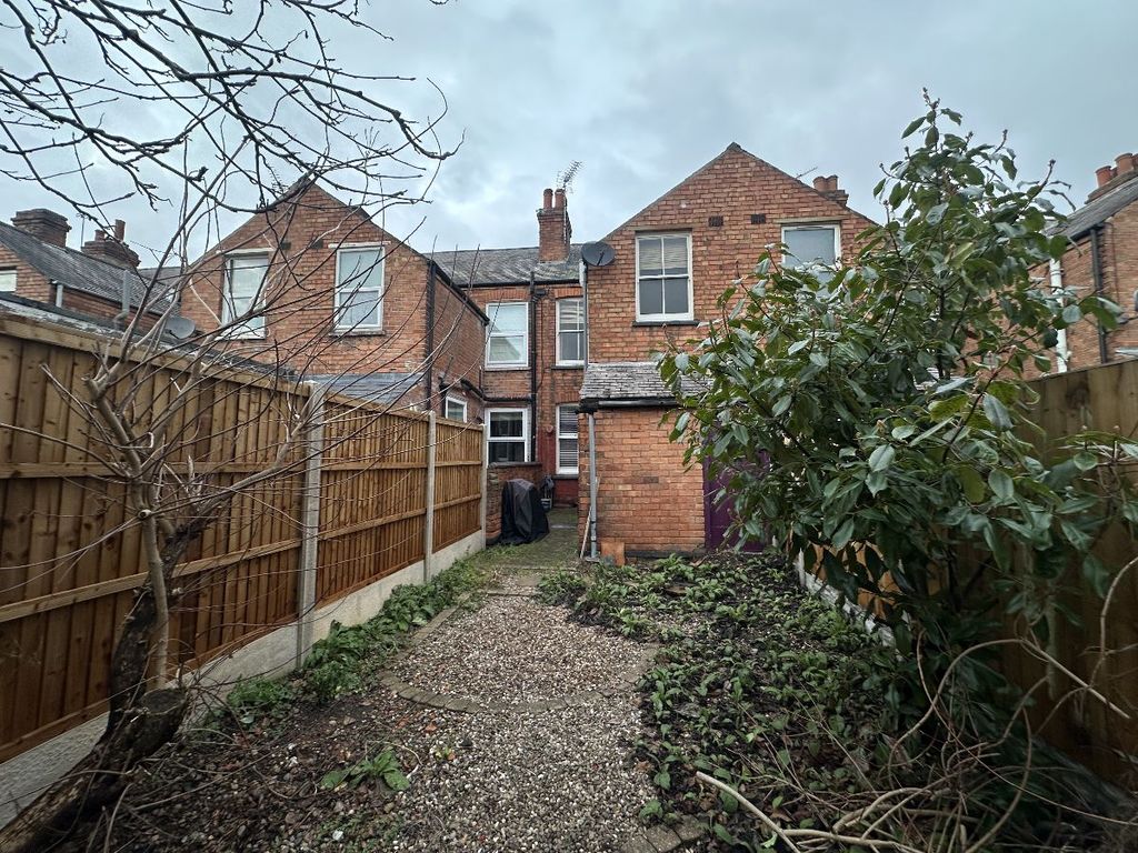 Portland Road, West Bridgford, Nottingham NG2, 2 bed terraced house for ...