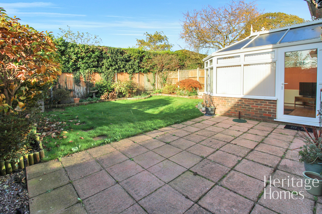 Oxcroft, Acle, Norwich, Norfolk NR13, 4 bed detached house for sale, £ ...