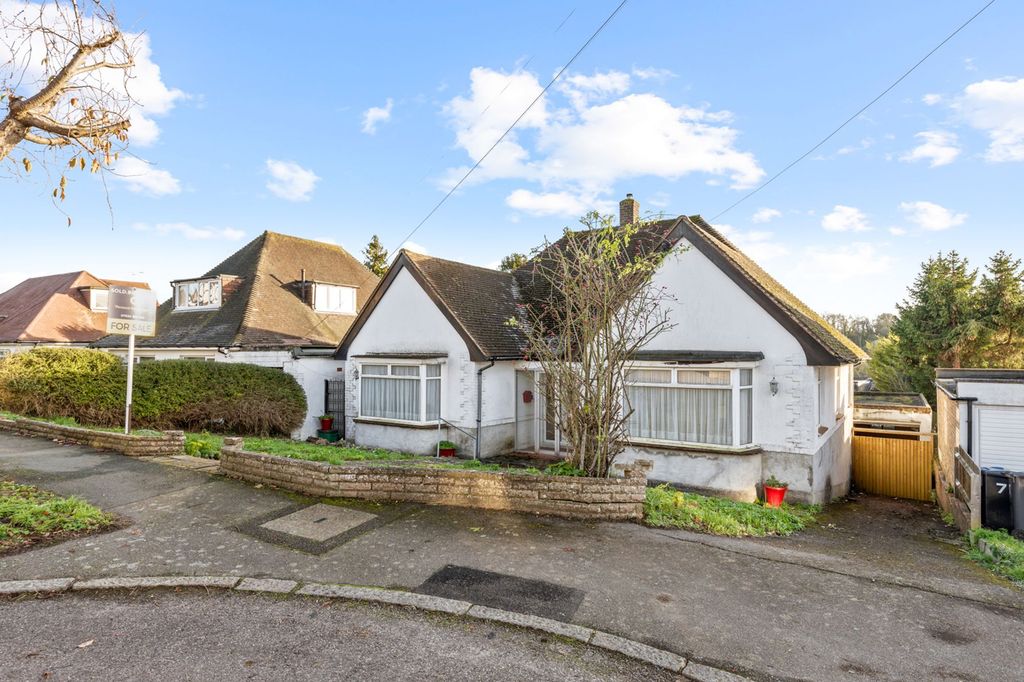 Westfield Avenue, South Croydon CR2, 2 bed detached bungalow for sale ...