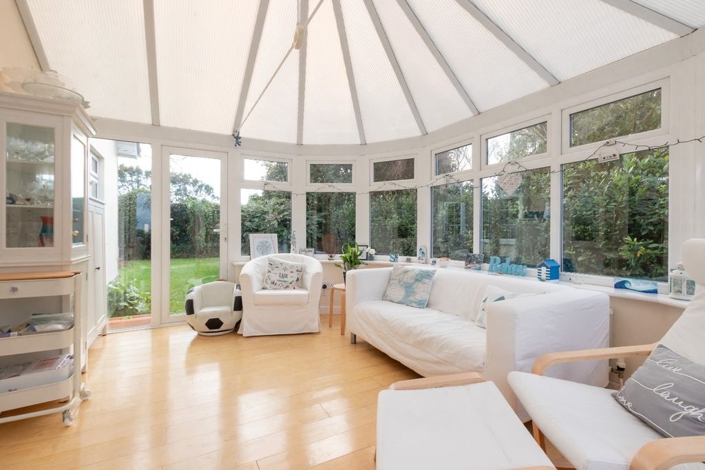Les Lohiers, St. Saviour, Guernsey GY7, 5 bed detached house for sale ...