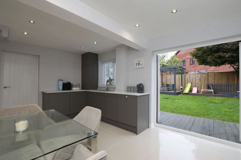 Mallards Reach, Marshfield CF3, 3 bed detached house for sale, £350,000 ...