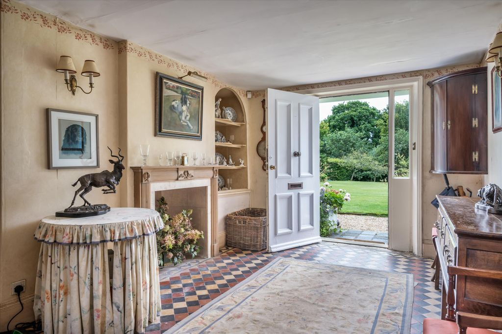 Brown Candover, Alresford, Hampshire SO24, 8 bed detached house for ...