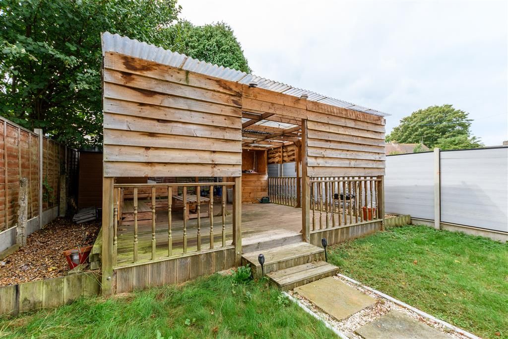 Leeds Square, Twydall, Gillingham, Kent ME8, 2 bed terraced house for ...
