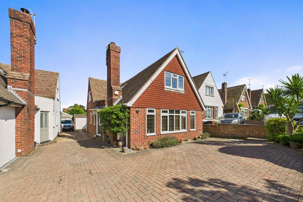 Willingdon Park Drive, Eastbourne BN22, 4 bed detached house for sale ...