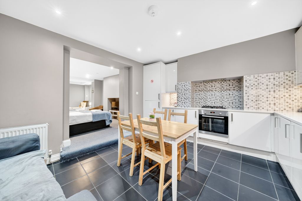 Swinton Street, London WC1X, 3 bed terraced house for sale, £1,200,000 ...
