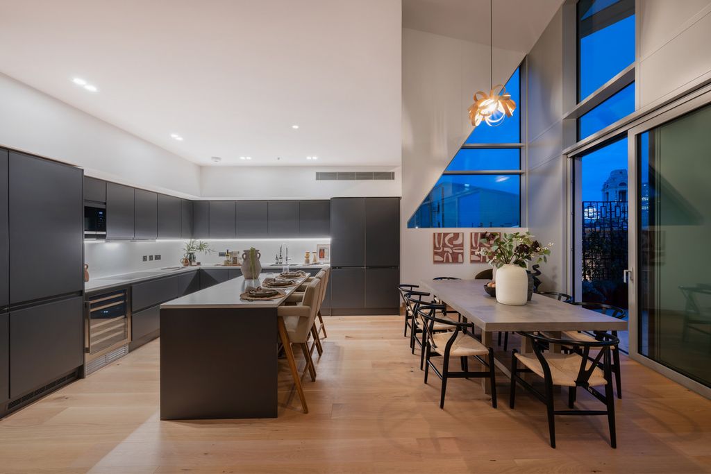 Betterton Street, London WC2H, 3 bed penthouse for sale, £4,500,000 ...