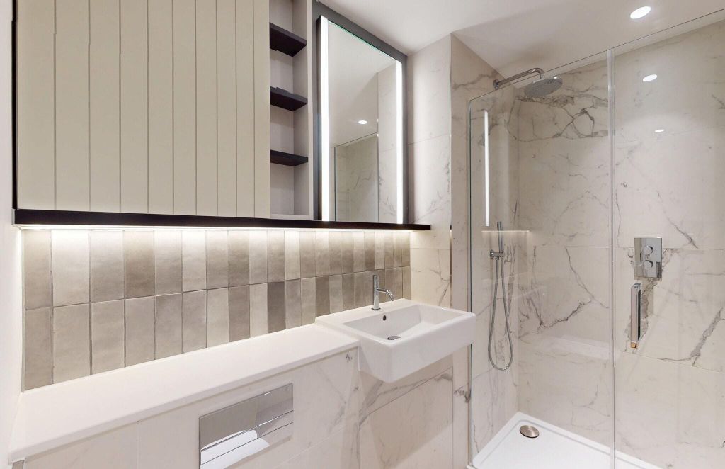 York Way, London N1, 3 bed flat to rent, £7,615 pcm | PrimeLocation