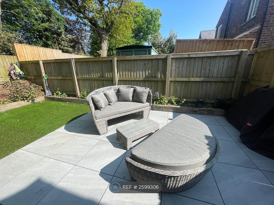 Lacey Green, Wilmslow SK9, 2 bed semi-detached house to rent, £1,500 ...