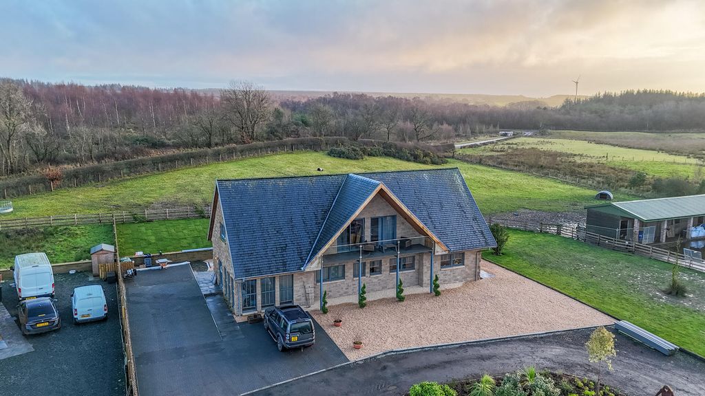 Limekilns, Millcroft Road, Cumbernauld G67, New home, 5 bed detached ...