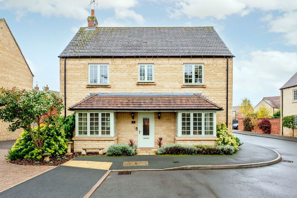 Bluebell Close, Moreton-In-Marsh GL56, 4 bed detached house for sale, £ ...