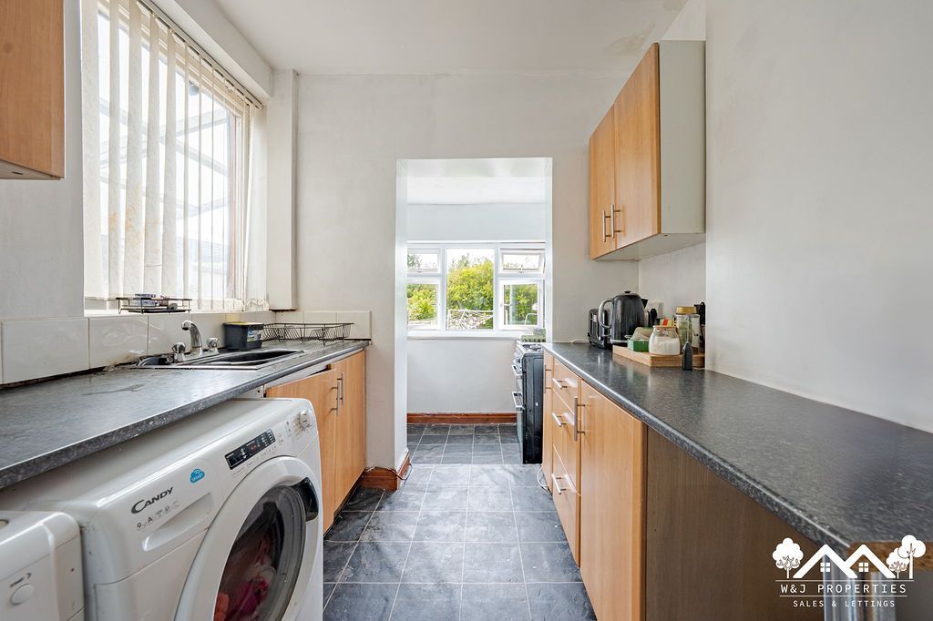 Longview Drive, Huyton, Liverpool L36, 3 bed semi-detached house for ...