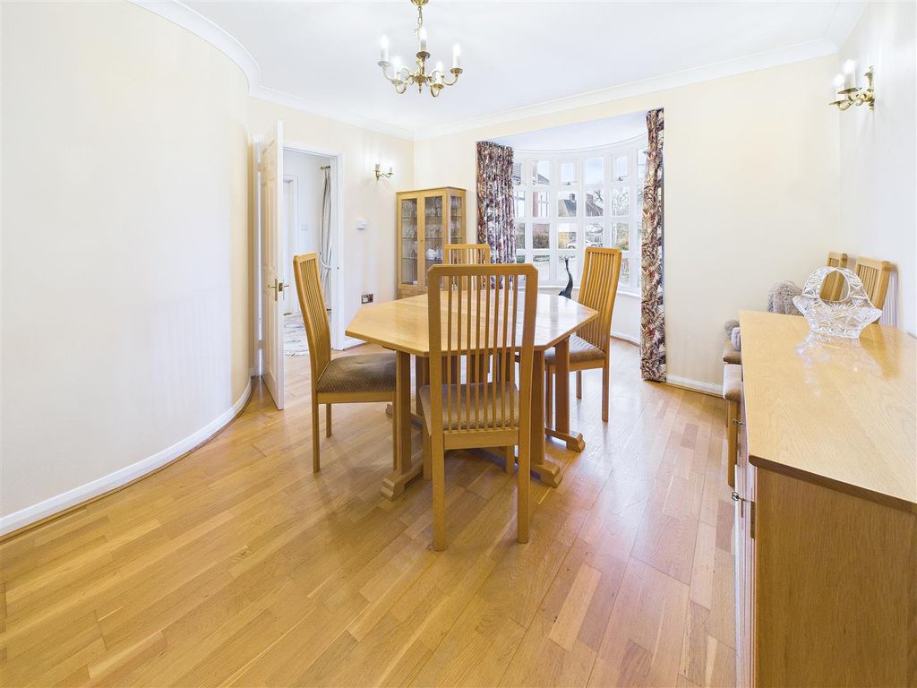 The Spires, Great Baddow, Chelmsford CM2, 4 bed detached house for sale ...