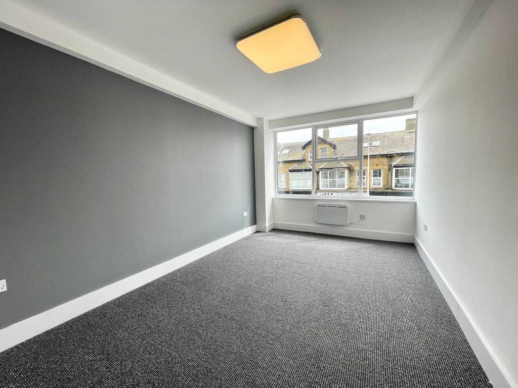 -54 Waterloo Road, Blackpool FY4, 3 bed flat to rent, £650 pcm ...