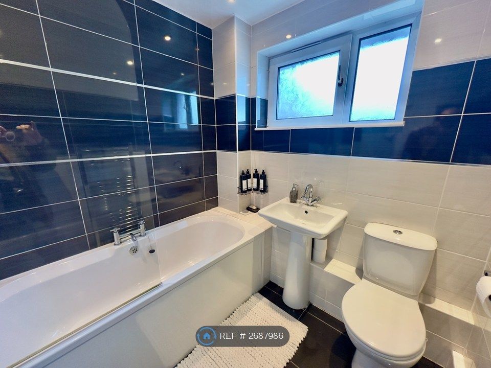 Middleham Close, Ouston, Chester Le Street DH2, 2 bed flat to rent, £ ...
