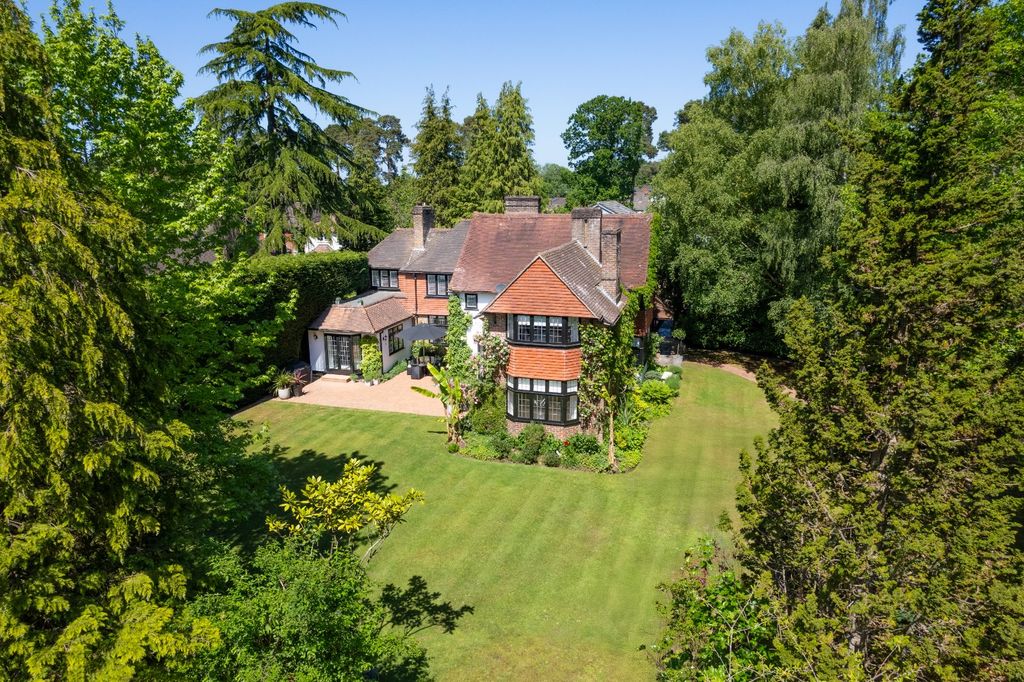 Horseshoe Lane, Ash Vale, Surrey GU12, 5 bed detached house for sale, £ ...