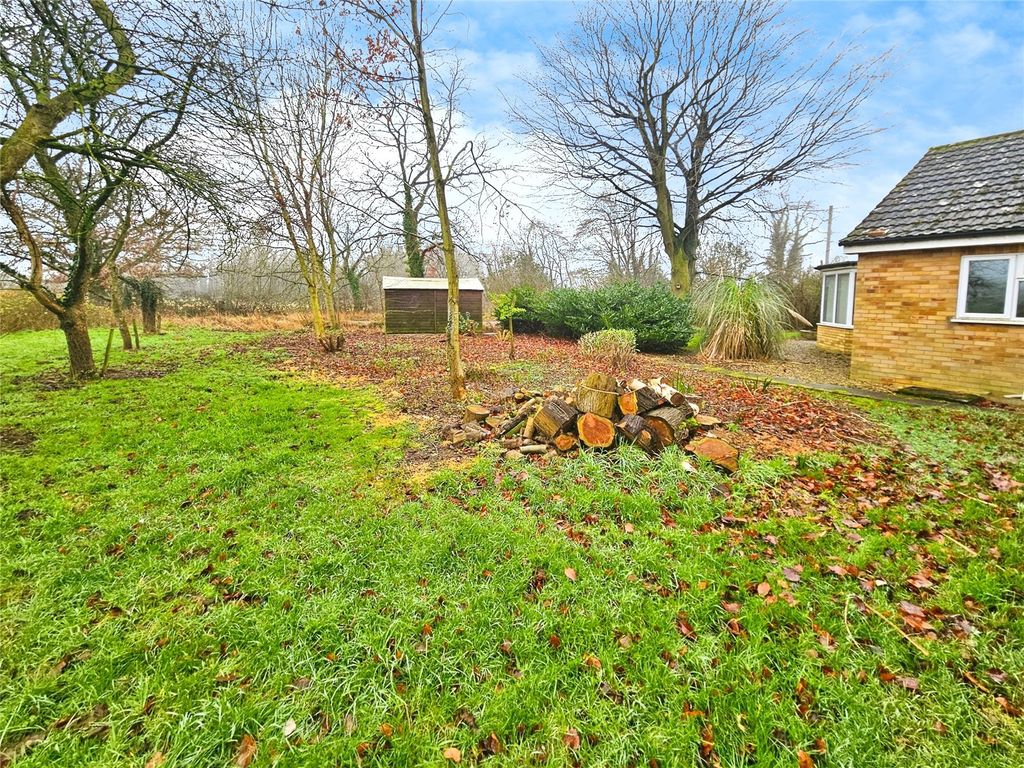 Ellingham Road, Scoulton, Norwich, Norfolk NR9, 3 bed bungalow for sale ...