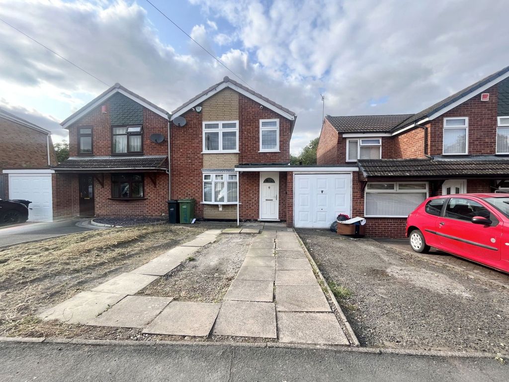 Gayfield Avenue, Withymoor Village, Brierley Hill DY5, 3 bed semi ...