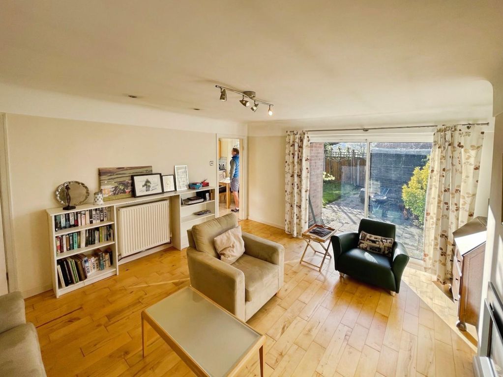 Derwent Drive, Ellesmere Port CH66, 2 bed semi-detached bungalow for ...