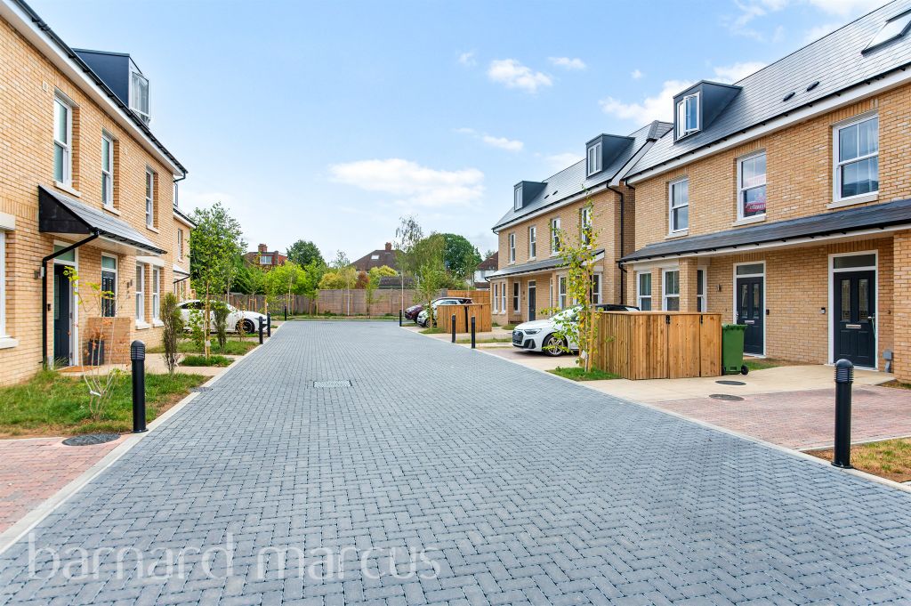 Greenway Drive, Croydon CR0, 4 bed semi-detached house for sale ...