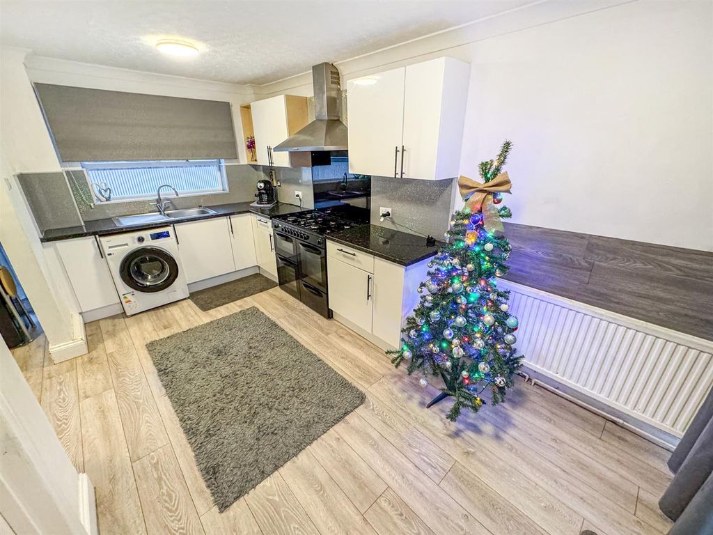 Greenland Walk, Corby NN18, 3 bed end terrace house for sale, £210,000 ...