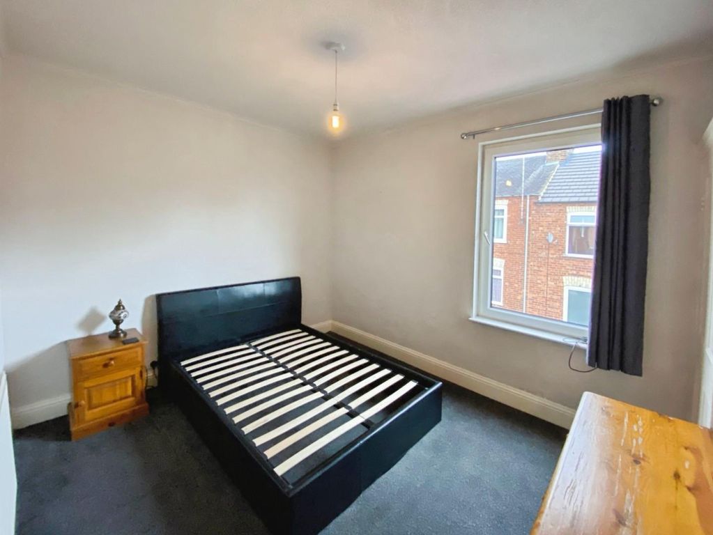 Amberley Street, York YO26, 2 bed terraced house to rent, £1,150 pcm ...