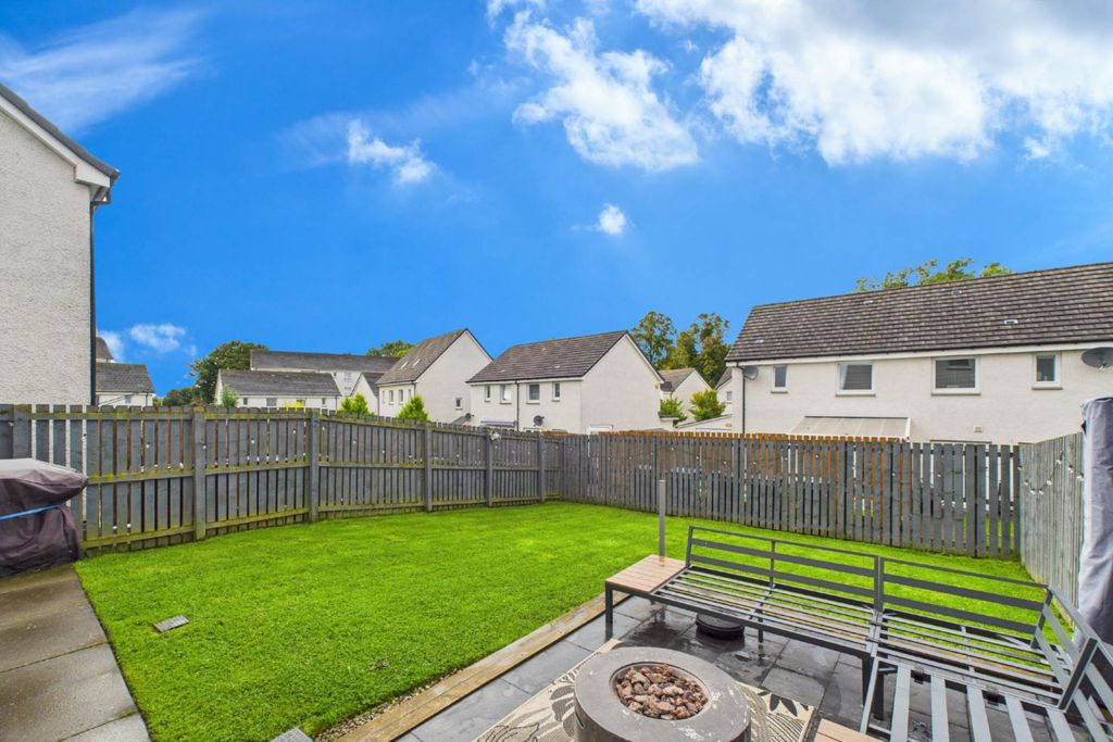 Springbank Gardens, Parkhead G31, 2 bed semi-detached house for sale, £ ...