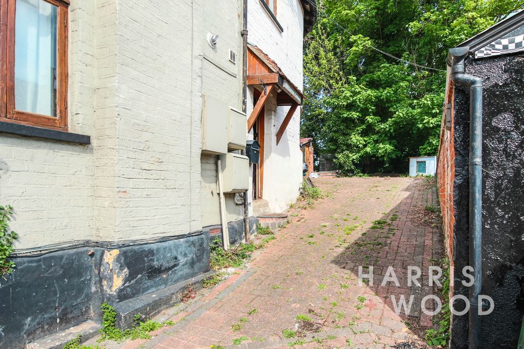 Lexden Road, Colchester, Essex, 4 CO3, 2 bed semi-detached house for ...