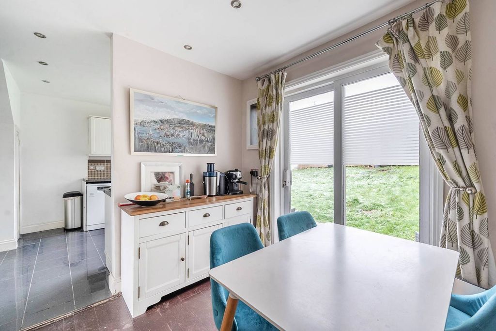 Fairmead Crescent, Edgware HA8, 3 bed semi-detached house for sale, £ ...