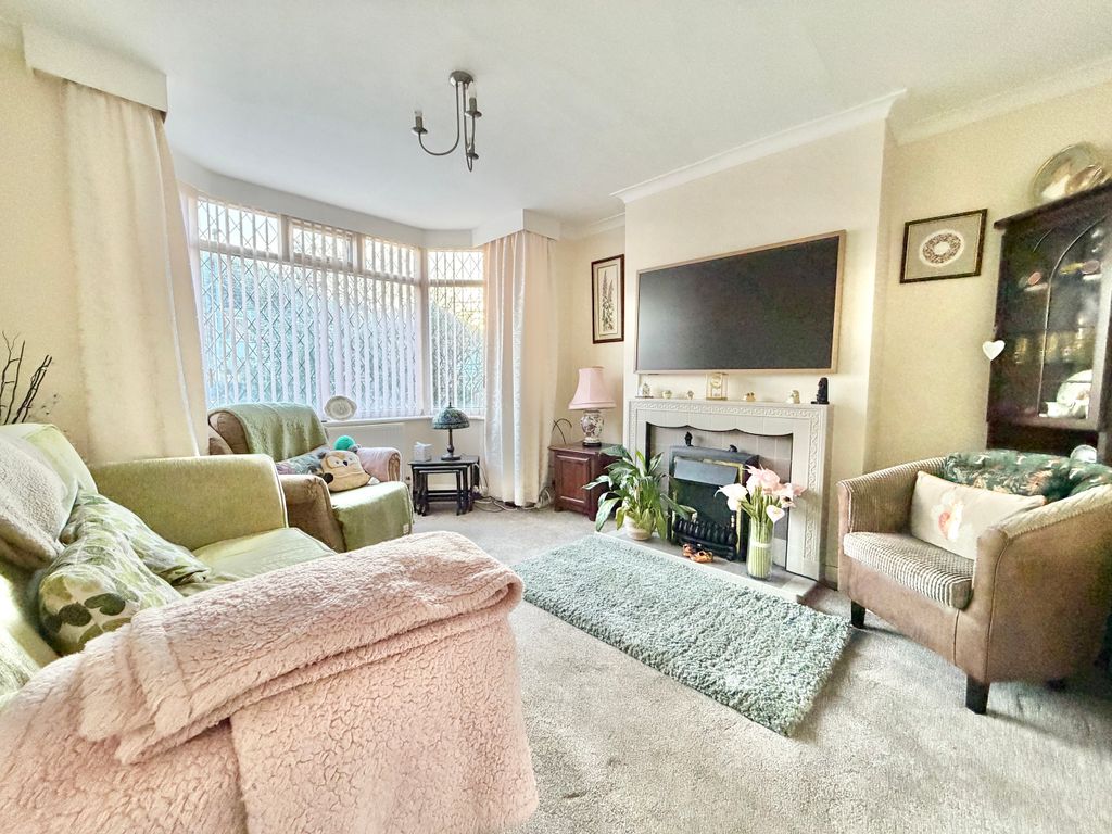 Kingsley Avenue, Milnthorpe, Wakefield, West Yorkshire WF2, 3 bed semi ...